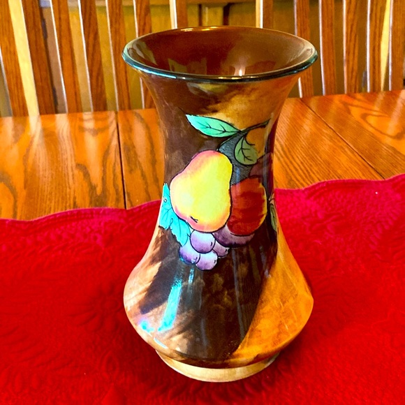 Accents | Vintage Tunstall Vase | Poshmark